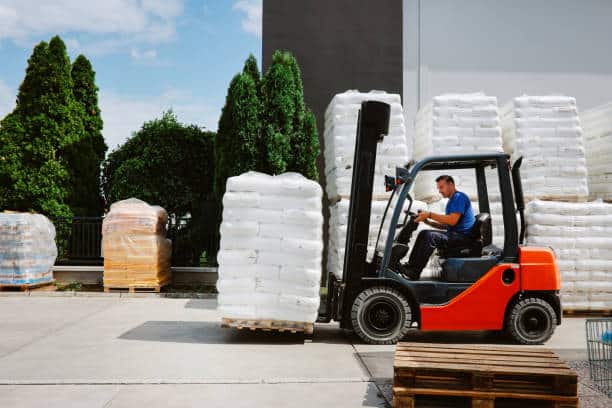 Forklift Stability 101: Safe Travel with a Load - Rob's Forklift Repair ...